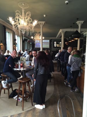 THE HIGHBURY BARN TAVERN - Updated September 2025 - 19 Reviews - 26 ...