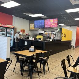 HOLY PIE PIZZERIA - SAVANNAH - Updated January 2026 - 31 Photos & 31 ...