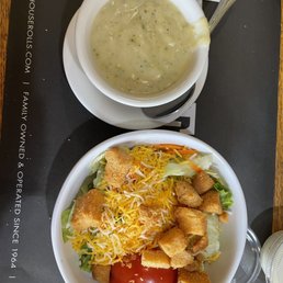 THE BEEF HOUSE RESTAURANT & DINNER THEATRE - Updated July 2025 - 274 ...