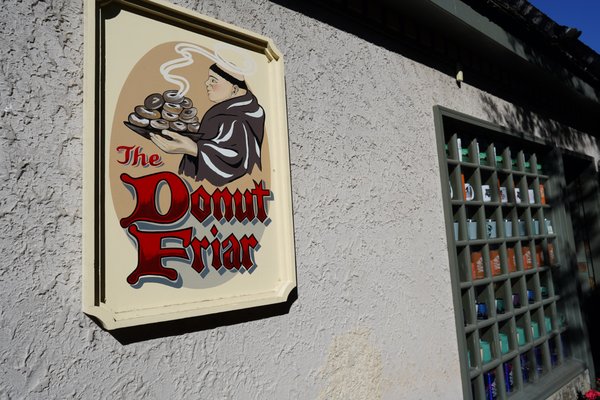 DONUT FRIAR - Updated October 2024 - 421 Photos & 518 Reviews - 634 ...