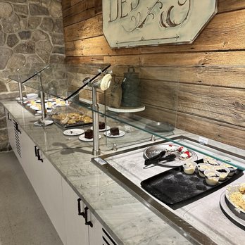 THE BARN RESORT - Updated December 2025 - 10 Photos & 25 Reviews - 75 ...