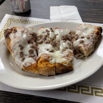 PIZZERIA MONTEVIDEO Updated March 2025 25 Photos 24 Reviews 531 Bayway Ave Elizabeth New Jersey Desserts Restaurant Reviews Phone Number Menu Yelp