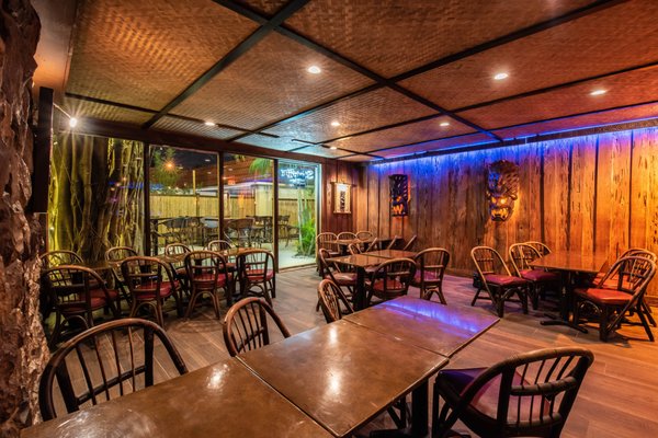 BAHI HUT - Updated November 2024 - 173 Photos & 113 Reviews - 4675 N ...