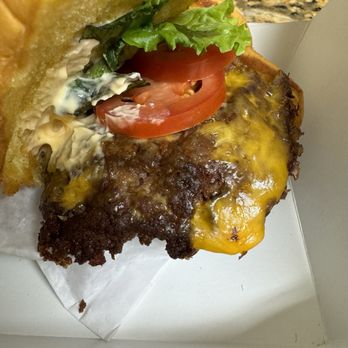 SHAKE SHACK LAS VEGAS - NYNY HOTEL - Updated March 2025 - 6542 Photos ...