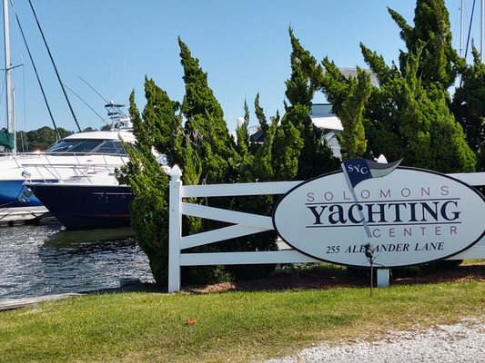 SOLOMONS YACHTING CENTER - Updated December 2025 - 12 Photos - 255 ...