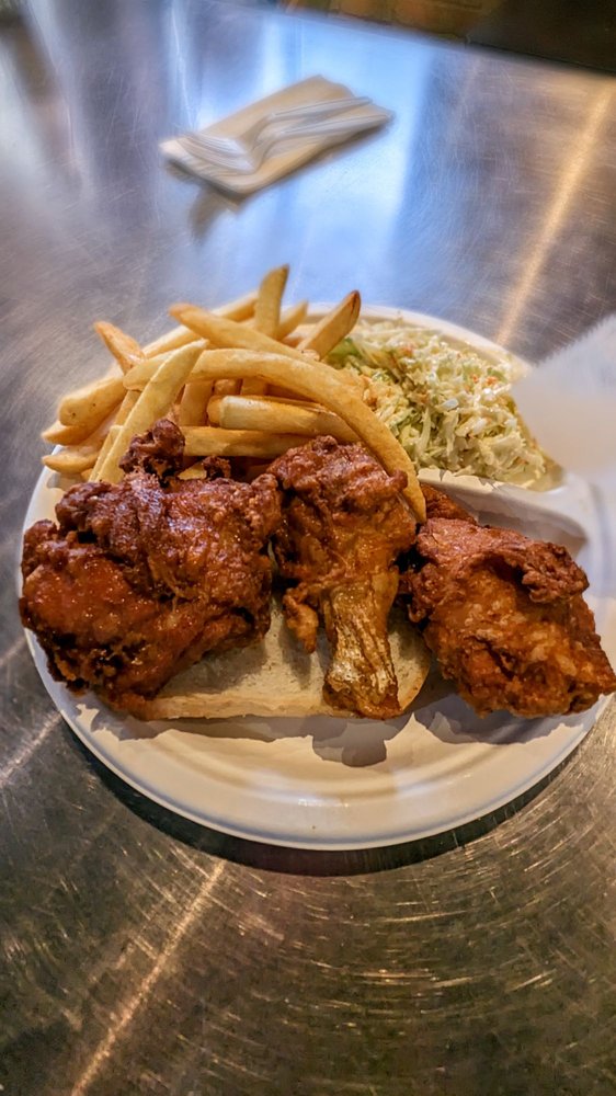 GUS’S WORLD FAMOUS FRIED CHICKEN - 307 Photos & 295 Reviews - 4101 3rd ...