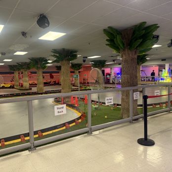 KART TOWN - Updated December 2025 - 27 Photos - 85 Ellesmere Rd ...