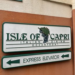 ISLE OF CAPRI RESTAURANT - Updated December 2025 - 253 Photos & 182 ...
