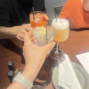 BAR LOUIE- ROUND ROCK - 104 Photos & 60 Reviews - 270 Bass Pro Dr ...