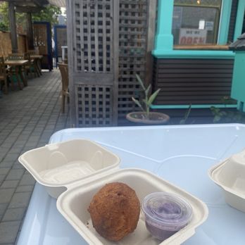 SHAKA SHACK - Updated April 2025 - 184 Photos & 65 Reviews - 2300 ...