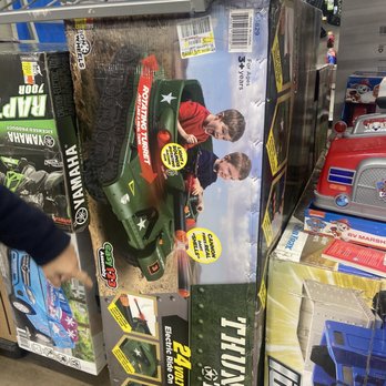 WALMART - Updated December 2025 - 50 Photos & 64 Reviews - 51 Silver ...