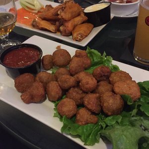 GRANDE PIZZA & FAMILY RESTAURANT - Updated November 2025 - 16 Photos ...