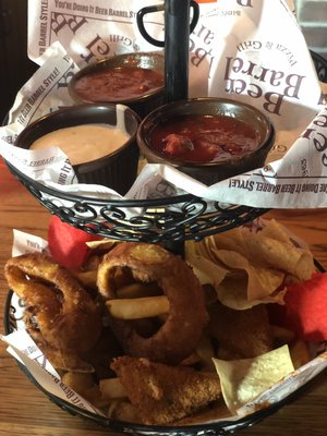 BEER BARREL PIZZA & GRILL - 47 Photos & 52 Reviews - Food near St ...