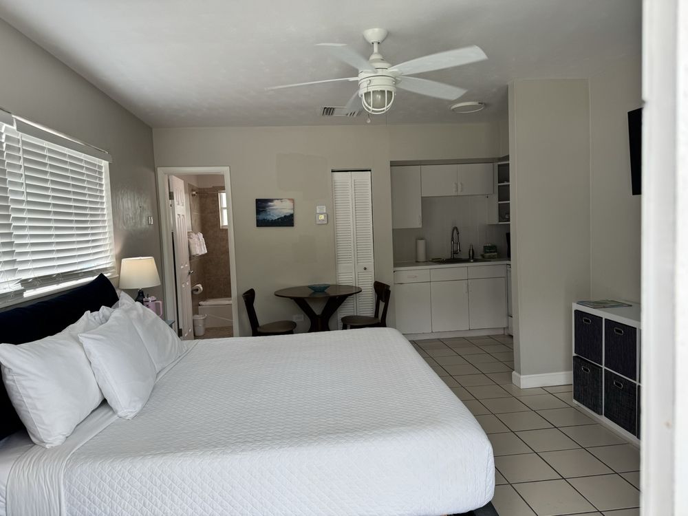 CORAL BAY RESORT - Updated May 2026 - 39 Photos & 12 Reviews - 75690 ...