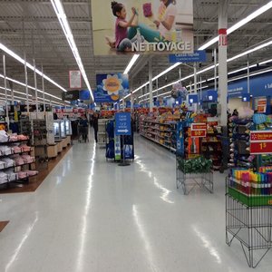 WALMART SUPERCENTRE - Updated January 2026 - 2075 Boulevard Chomedey ...