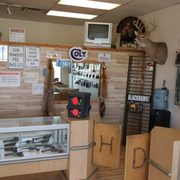 HUNTER’S DEN OF OHIO - 10 Photos - 1299 W Ohio Pike, Amelia, Ohio ...