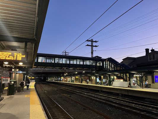 NEW ROCHELLE METRO-NORTH RAILROAD STATION - Updated February 2025 - 45 ...