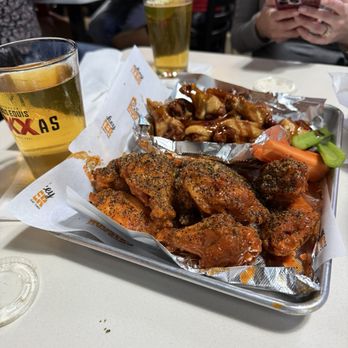SMOKEY ROOSTER BAR AND GRILL - Updated April 2026 - 46 Photos & 35 ...