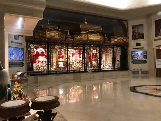 ISKCON OF HOUSTON - Updated July 2025 - 23 Photos - 1320 W 34th St ...