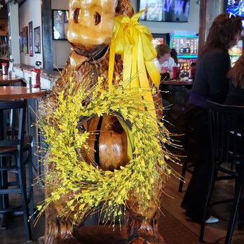 BULLWINKLES AT THE GALLERIA - Updated July 2025 - 77 Photos & 68 ...