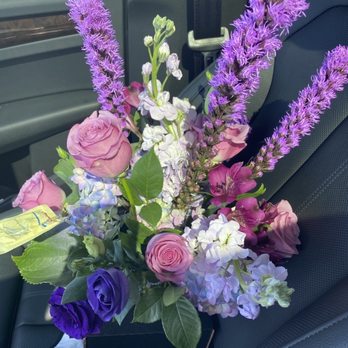 JANIE BEANE FLORIST - Updated November 2025 - 23 Photos & 12 Reviews ...