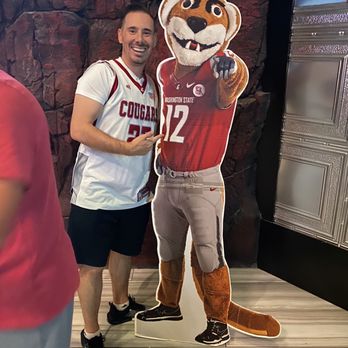 THE RIDGE BAR & GRILL - Updated July 2024 - 201 Photos & 158 Reviews ...