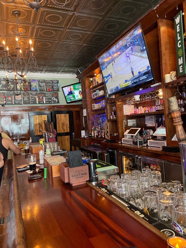 TAVERN LAW 1832 - Updated March 2025 - 33 Photos & 34 Reviews - 106 N ...