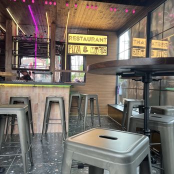 LITTLE ESE - Updated January 2026 - 69 Photos & 11 Reviews - 875 Queen ...