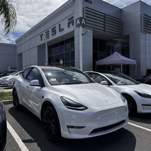 TESLA - LONG BEACH - Updated December 2025 - 89 Photos & 132 Reviews ...