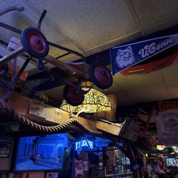 RED MULE PUB - Updated December 2025 - 60 Photos & 124 Reviews - 1208 S ...