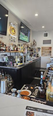 BADLANDS BAR & GRILL - Updated January 2026 - 79 Photos & 136 Reviews ...