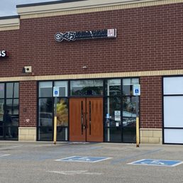 KURA REVOLVING SUSHI BAR - Updated October 2025 - 327 Photos & 192 ...