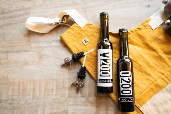 THE OIL TREE - 66 Photos & 34 Reviews - Specialty Food - 7646 N Western ...