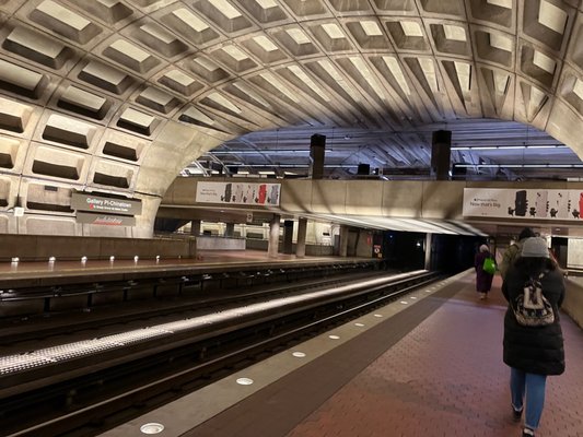 GALLERY PLACE-CHINATOWN METRO STATION - 129 Photos & 50 Reviews - 630 H ...