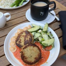 75 CHESTNUT - Updated December 2025 - 328 Photos & 633 Reviews - 75 ...