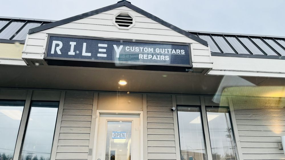 RILEY GUITARS - Updated September 2025 - 713 SE Everett Mall Way ...