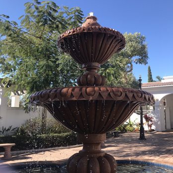 COLLIER COUNTY PUBLIC LIBRARY - Updated November 2025 - 72 Photos & 18 ...