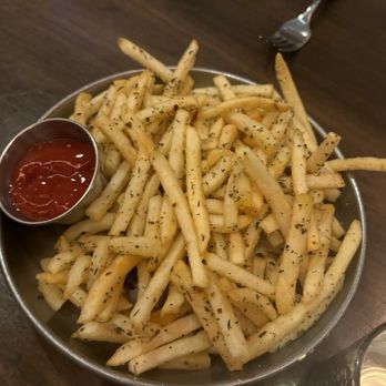 LULLA - Updated July 2025 - 280 Photos & 116 Reviews - 113 W 24th St ...