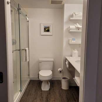 HAMPTON INN SANTA BARBARA/GOLETA - Updated January 2025 - 227 Photos ...