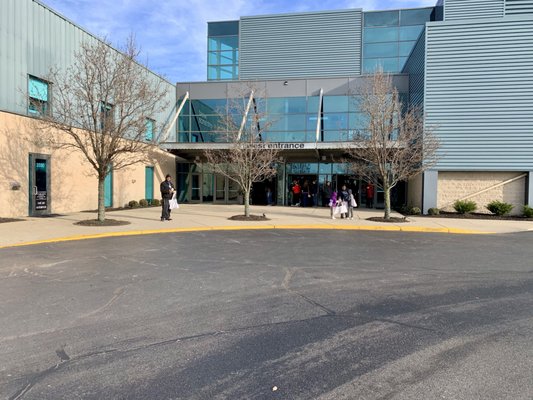 CROSSROADS OAKLEY - Updated January 2026 - 72 Photos & 95 Reviews ...