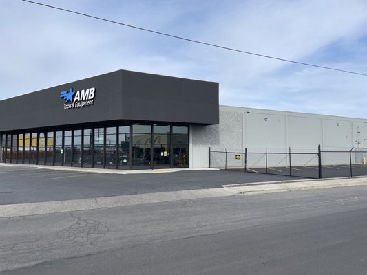 AMB TOOLS & EQUIPMENT - Updated December 2025 - 1729 S 1st St, Yakima, Washington - Building ...