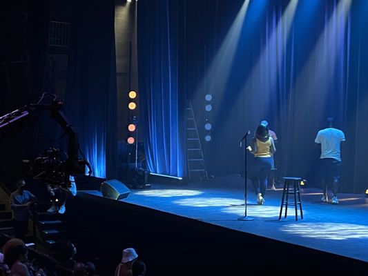 CENTER STAGE THEATRE - Updated May 2024 - 216 Photos & 117 Reviews ...