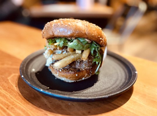ROAM ARTISAN BURGERS - Updated November 2024 - 1614 Photos & 1447 ...