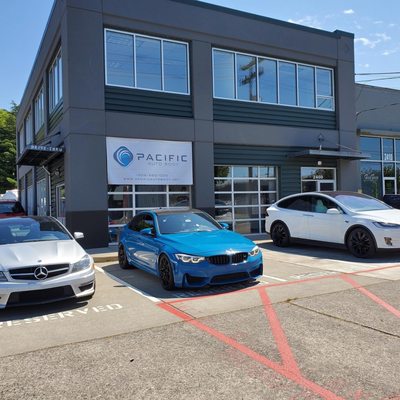 PACIFIC AUTO BODY - Updated December 2025 - 25 Photos & 93 Reviews ...