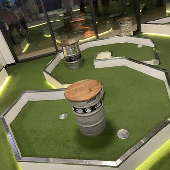 TIPSY PUTT - Updated April 2024 - 281 Photos & 196 Reviews - 301 W ...