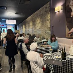 AMICAL - Updated October 2025 - 342 Photos & 480 Reviews - 229 E Front ...