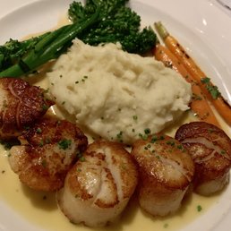 RUSSELL’S RESTAURANT - 387 Photos & 497 Reviews - 3305 Monte Villa Pkwy ...