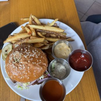 LOCKBOX - Updated November 2025 - 415 Photos & 207 Reviews - 167 W Main ...