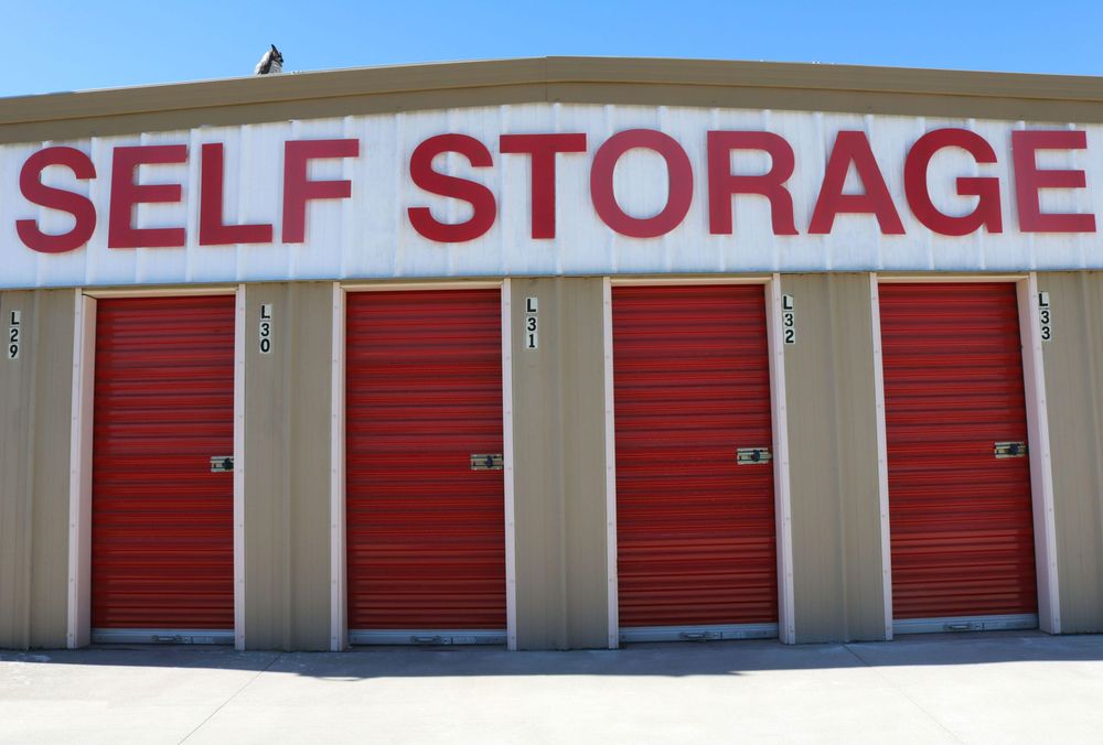 SECURCARE SELF STORAGE - Updated December 2025 - 49 Photos & 12 Reviews ...