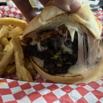 RANCH HOUSE BURGERS - Updated December 2025 - 61 Photos & 69 Reviews ...